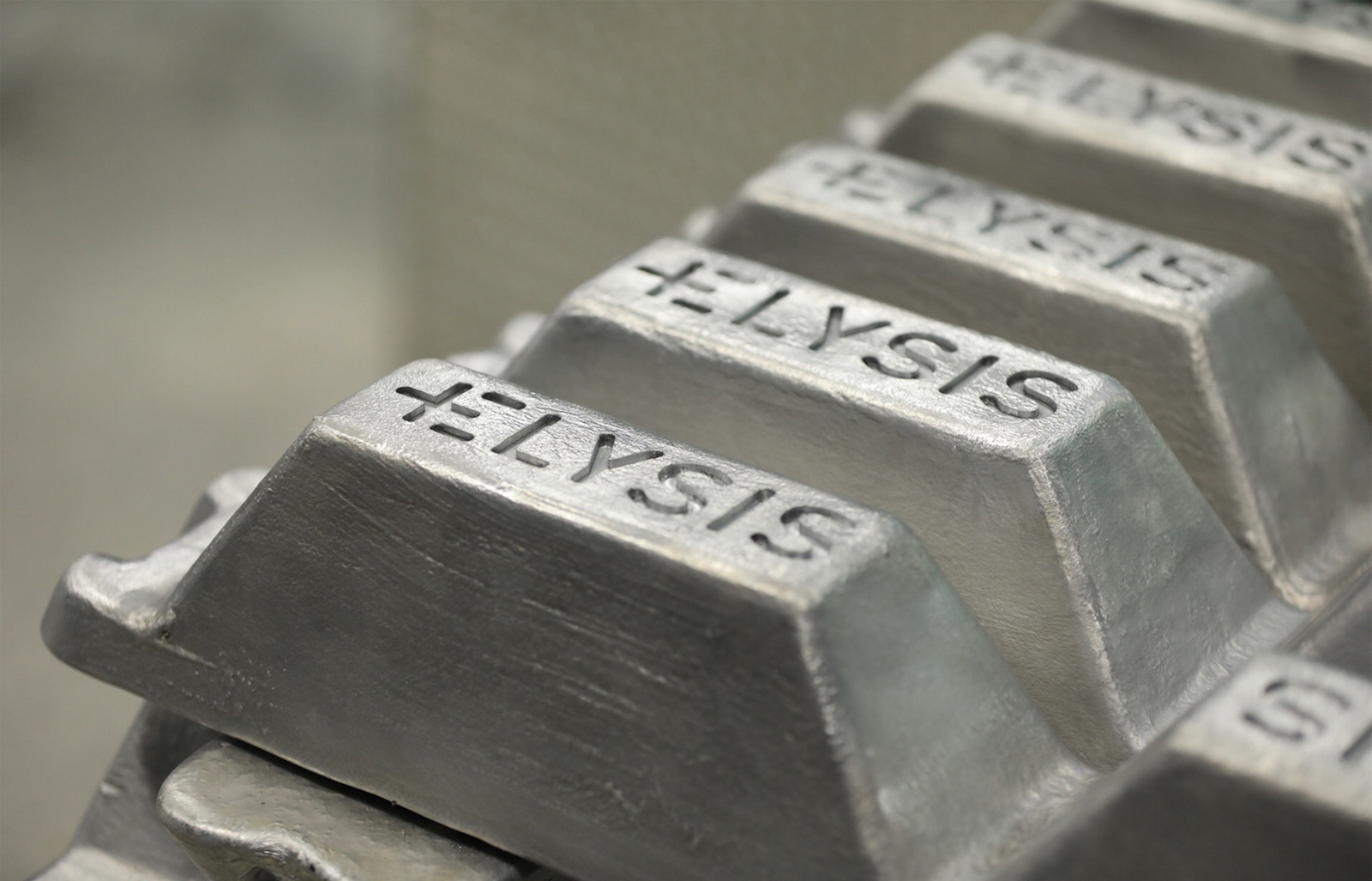 Alcoa and Rio Tinto Form Joint Venture to Develop Emissions-Free ...