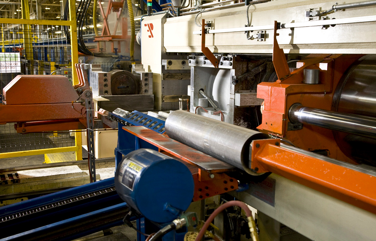 Vitex-extrusion-press-billet-loading - Light Metal Age Magazine