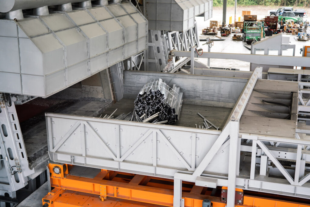 Western Extrusions’ New Highly Automated Casthouse - Light Metal Age ...