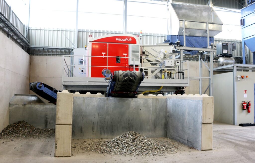 TOMRA and REDWAVE Partner to Deliver Complete Aluminum Scrap Sorting ...