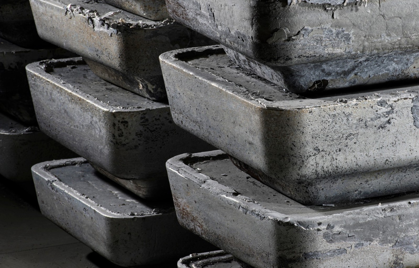 ELYSIS Successfully Starts Up Commercial-Size Cell with Inert Anode Technology - Light Metal Age ...